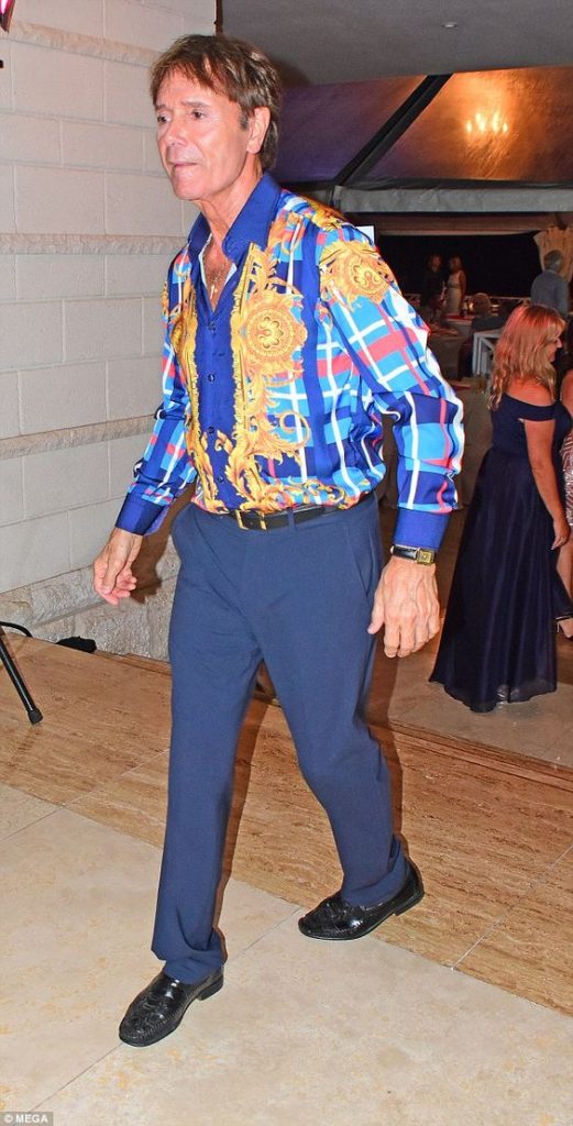 Cliff Richard – Constantly - DH Music