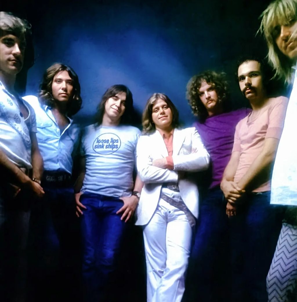 25 Or 6 To 4 – Chicago - DH Music